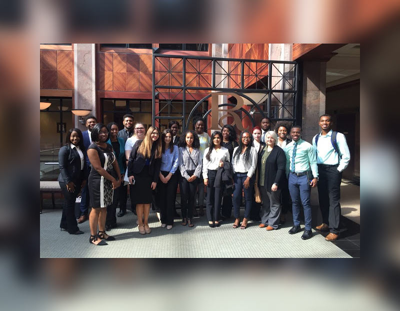 School of Law : The University of Akron